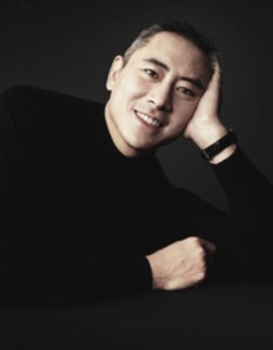 Desmond Shum | Authors | Bernstein Literary Agency